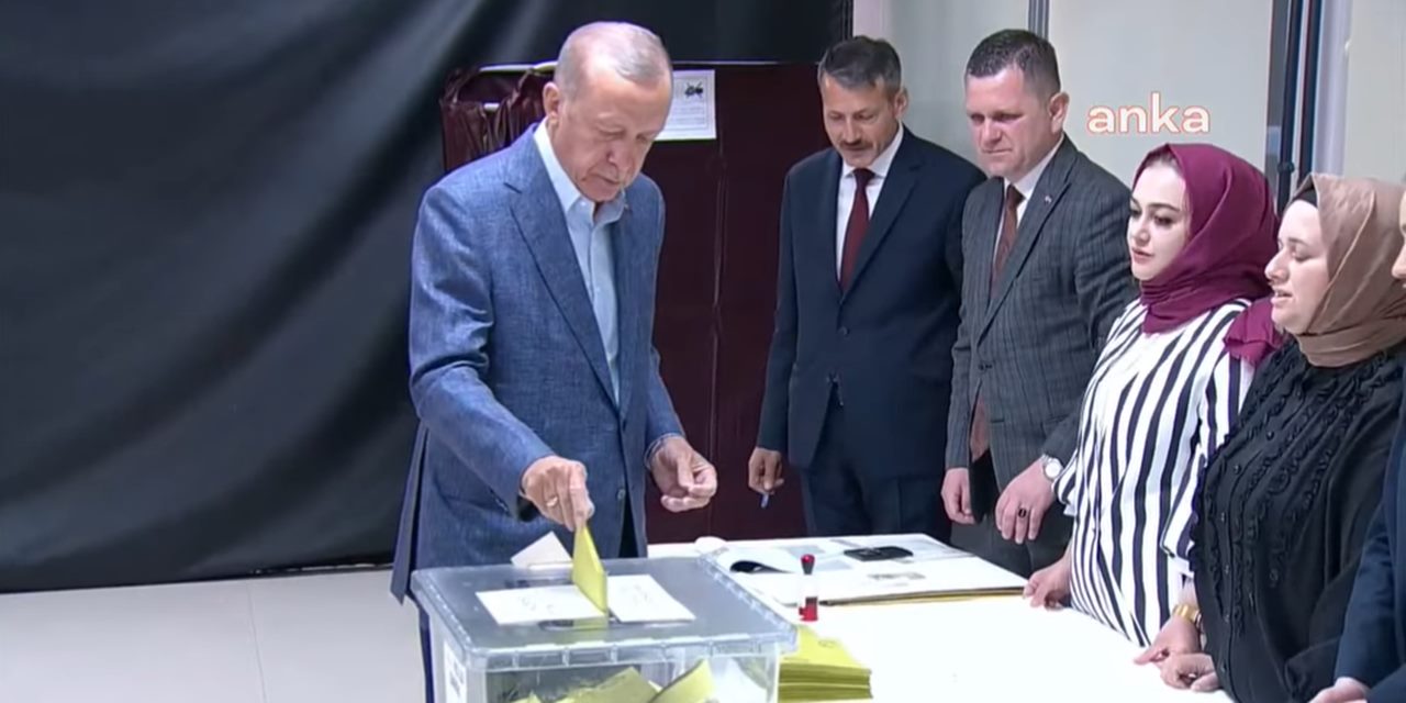 Erdoğan: Oy verme işlemi ülkemiz genelinde, demokrasimize yakışır bir ...