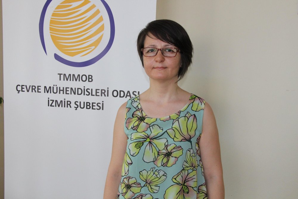 İzmir'in dereleri körfeze kirlilik taşıyor